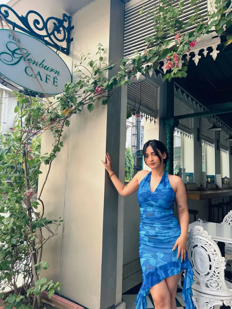 Blue Halter Neck Bodycon Dress - newme