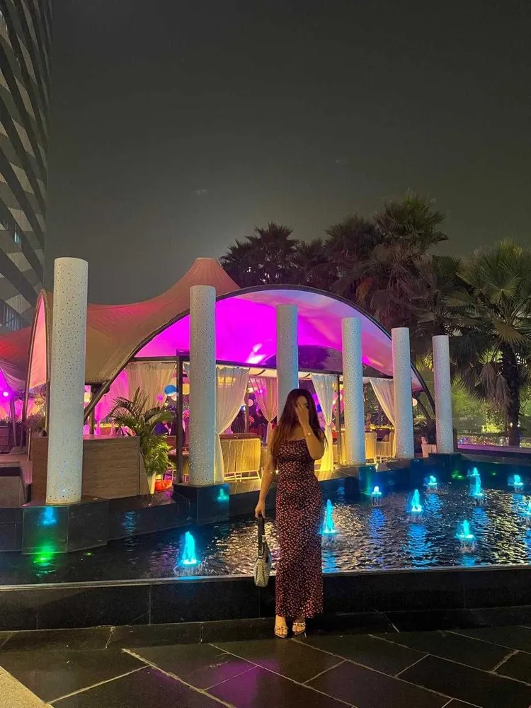 Black Floral Spaghetti Straps Bodycon Dress - NEWME