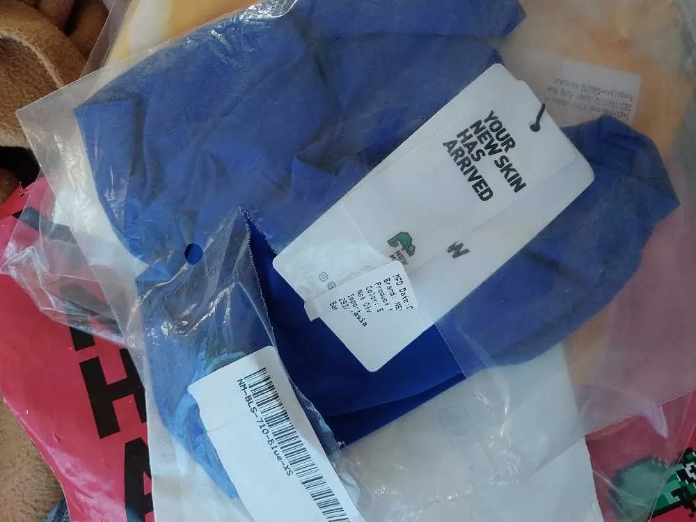 Solid Reversible Backless Crop Top - newme