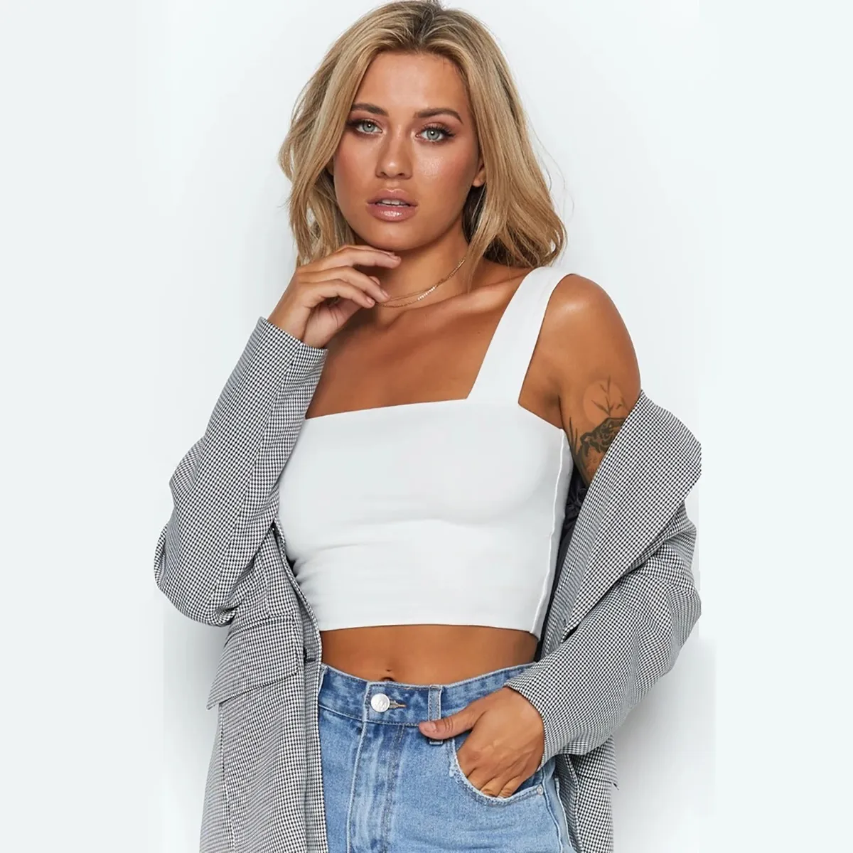 Square Neck Solid Tank Top - NEWME