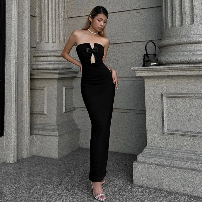 Cut Out Bodycon Maxi Dress - NEWME