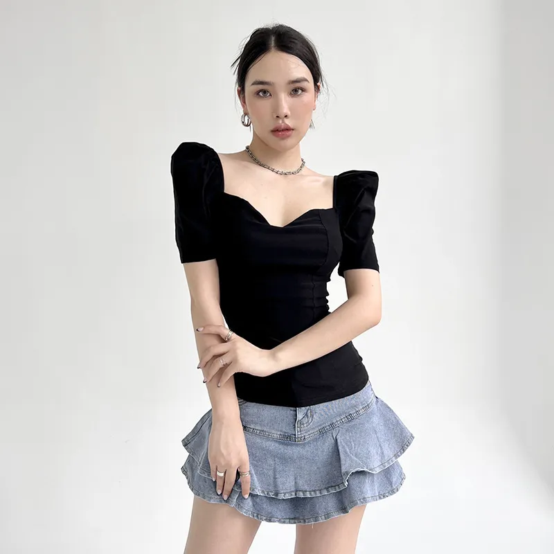 Scoop Neck Puffed Sleeve Top - NEWME