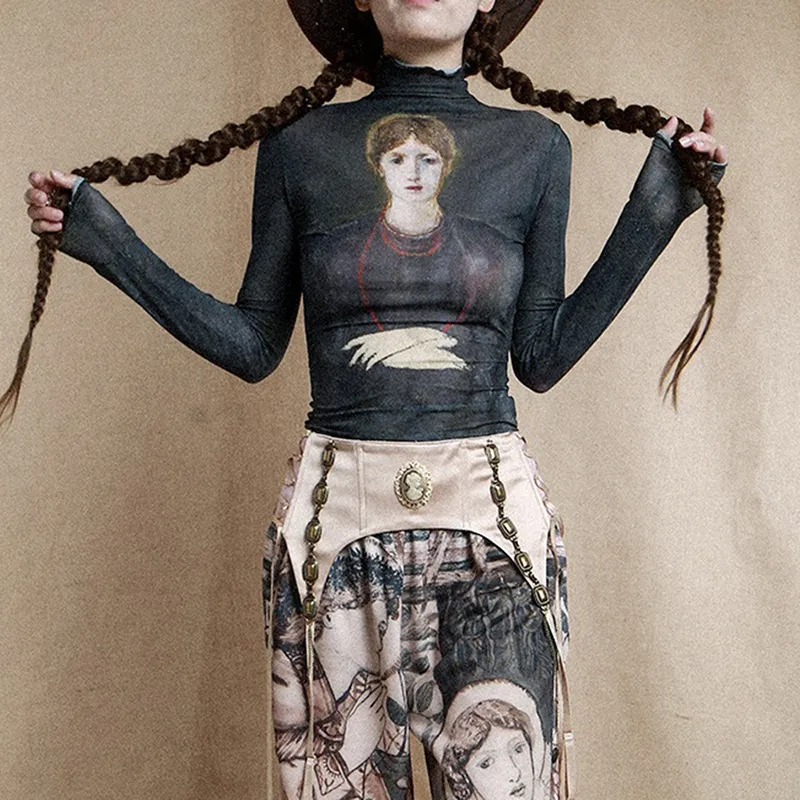 Portrait Printed Long Sleeves Mesh Top - NEWME