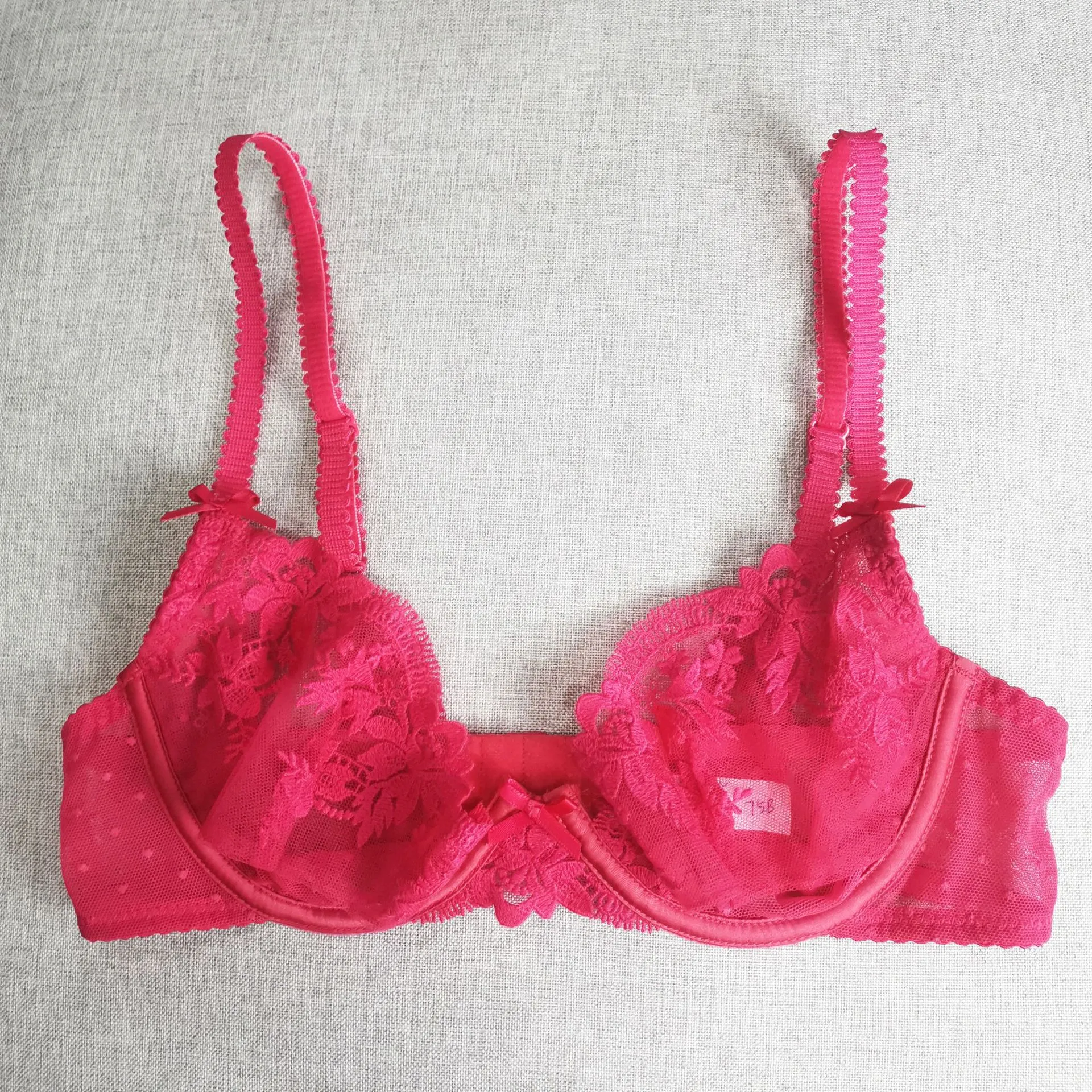 Lacy Trimmed Bra - NEWME