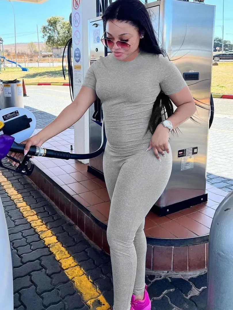 Grey Solid Fitted Jumpsuits - NEWME