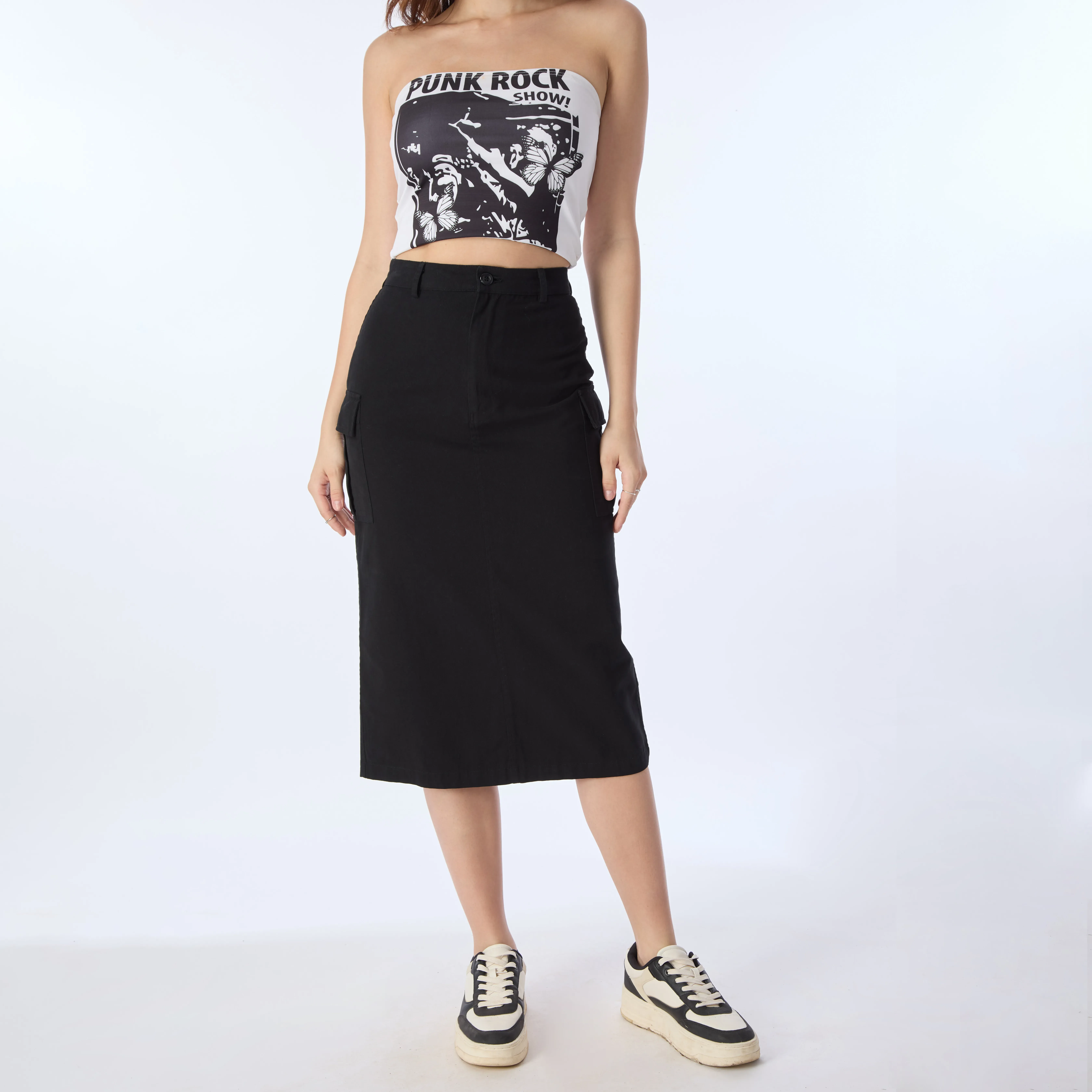 Black Solid Straight Skirt - NEWME