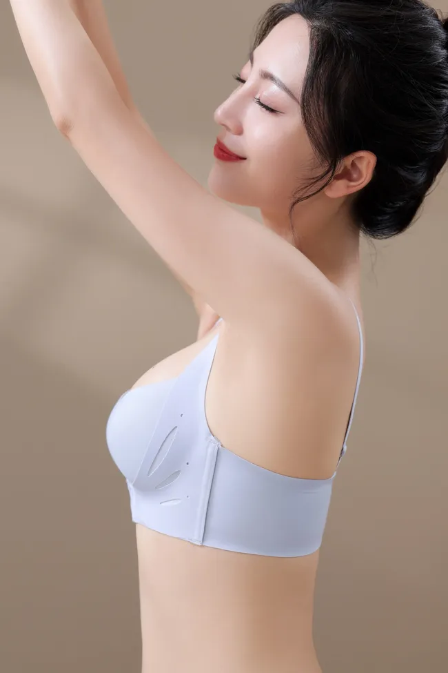 Light Grey Solid Half Coverage Non-Wired Push Up Bra - NEWME