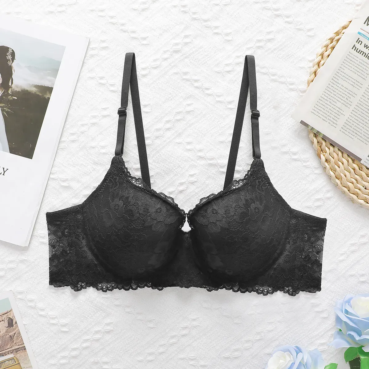 Black Lace Half-Coverage Fitted back closure Bra - NEWME