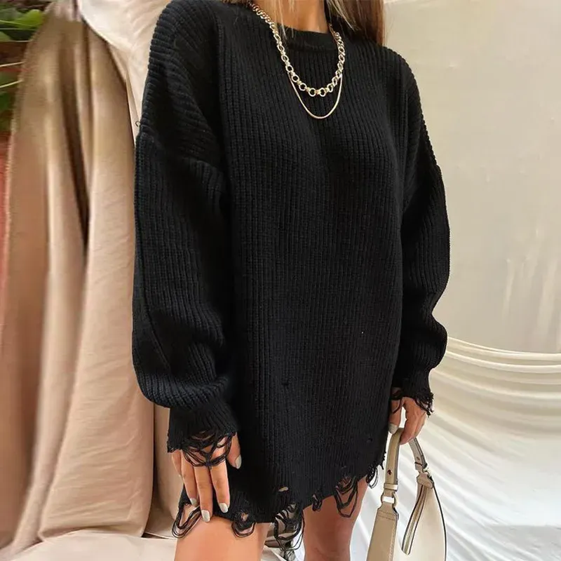 Black Solid Frayed Sweater - NEWME