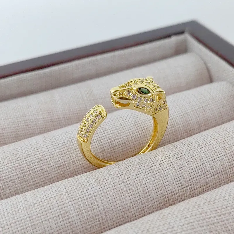 Gold Animal Shaped Stylised Ring - NEWME