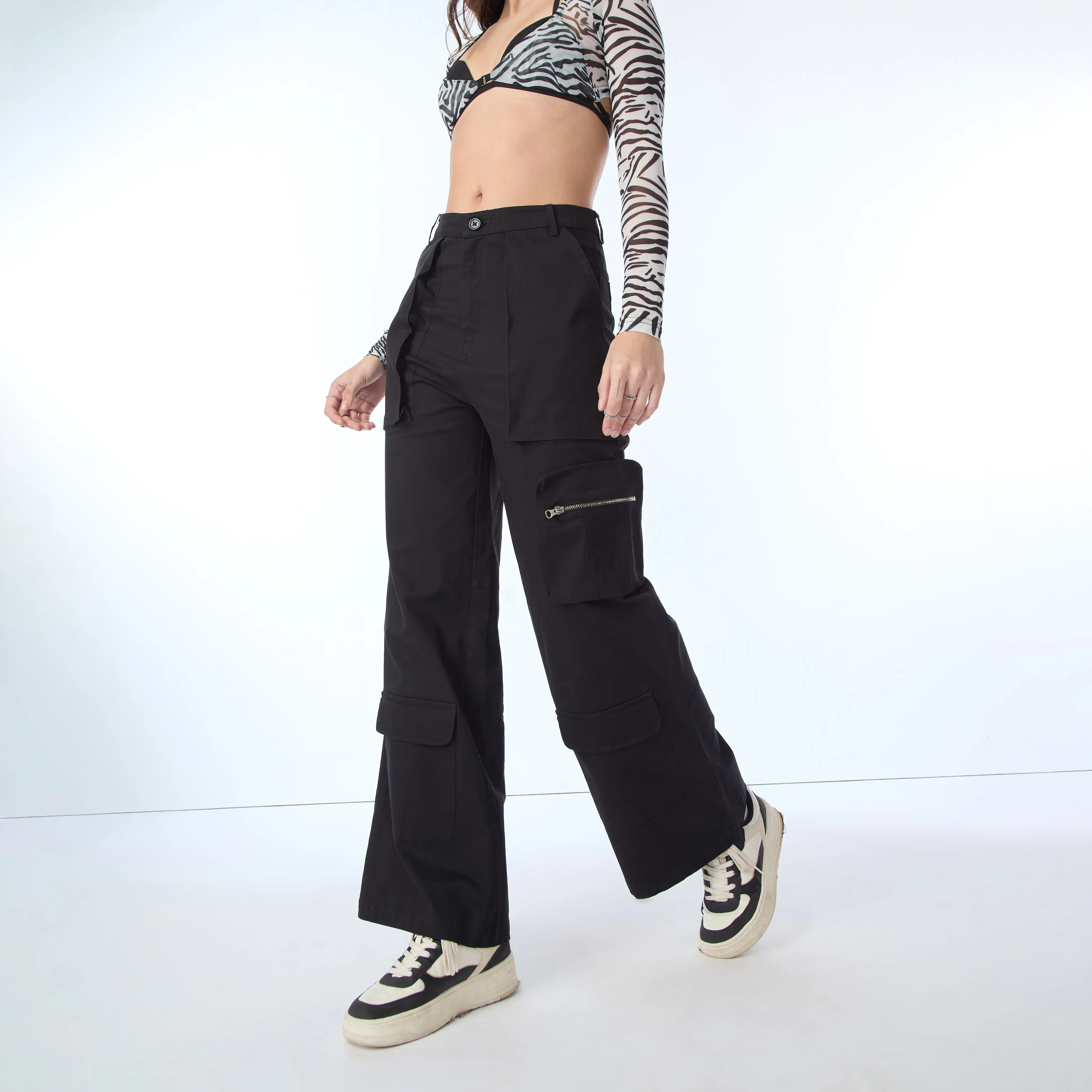 Black Relaxed Fit Cargo Trousers - NEWME