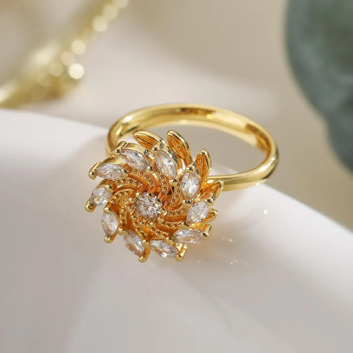 Imitation Gold Floral Cubic Zirconia Cocktail Ring - NEWME