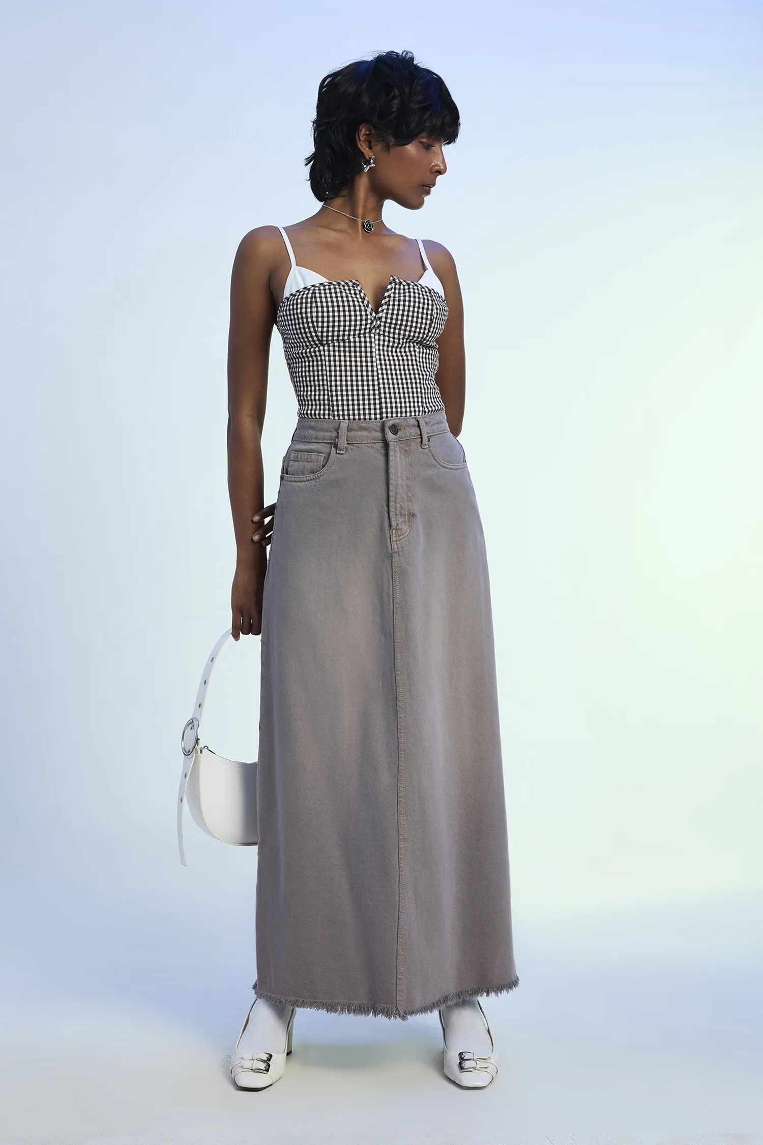 Grey Mid Rise Maxi Denim Skirt With Freyed Bottom Edge - NEWME