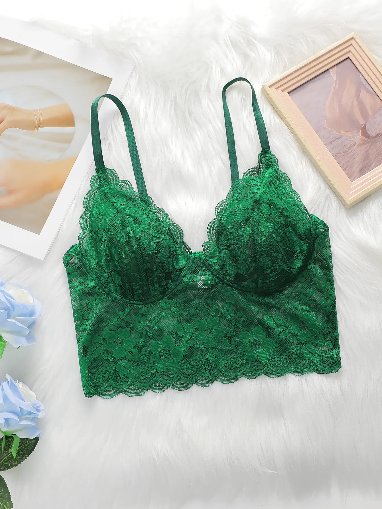 Green Lace Padded Bralette - NEWME