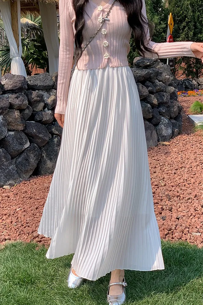 White Pleated Aline Skirt - NEWME