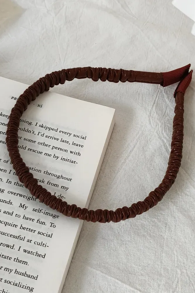 Brown Solid Ruched Headband - NEWME