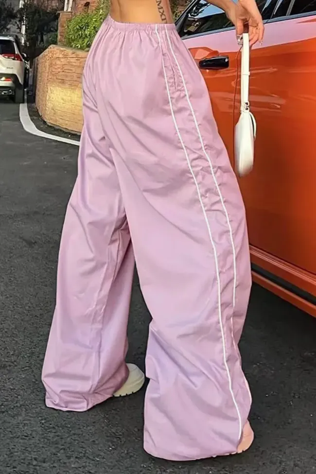 Lavender Solid Mid Rise Pants - NEWME